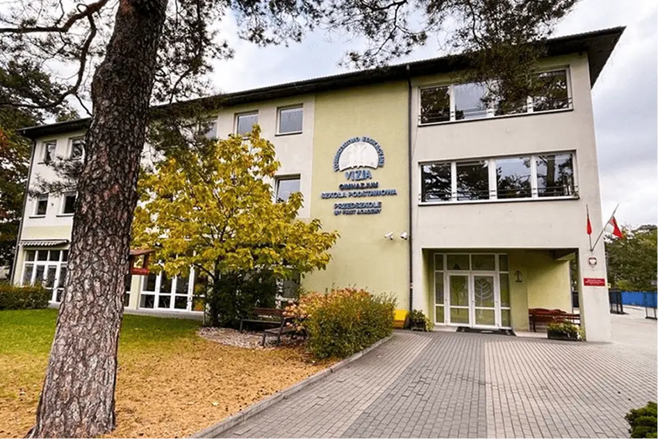 Smiles Nursery in Warsaw - Push School